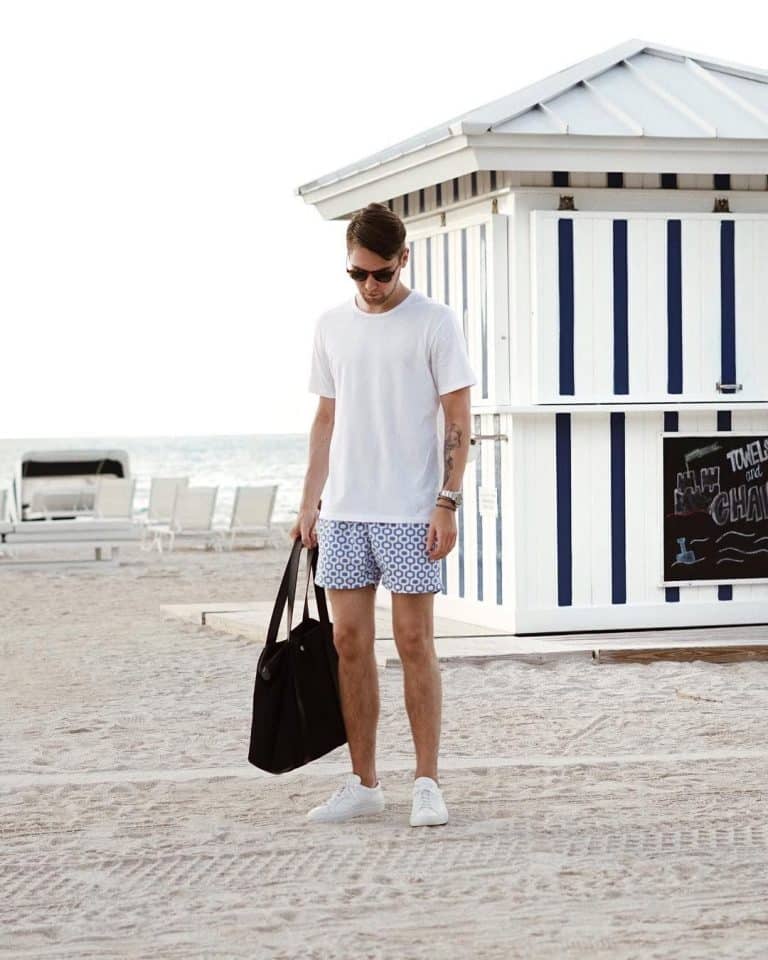 33 Best Beach Outfits for Men: What to Wear at the Beach?