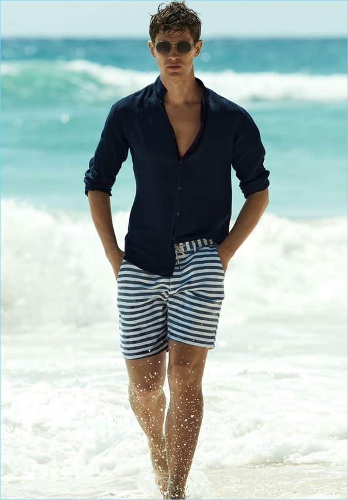 33 Best Beach Outfits for Men: What to Wear at the Beach?