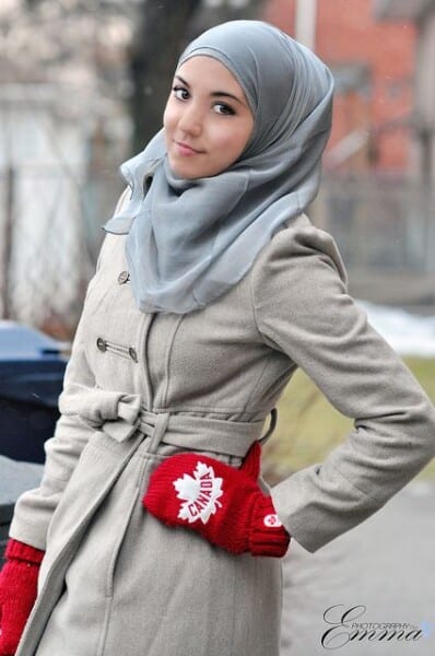 14 Stylish Winter Hijab Outfits & Styling Tips
