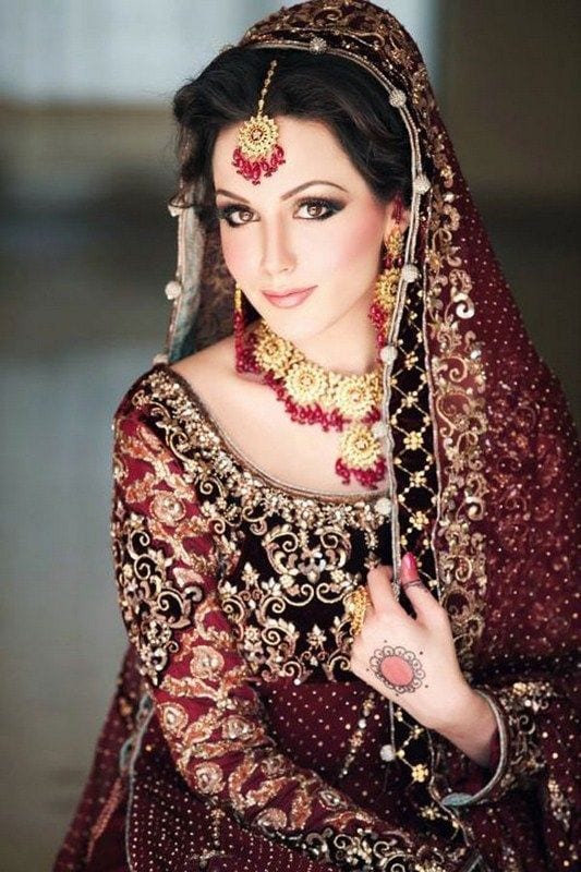10 Most Stylish Pakistani Bridal Dresses Wedding Outfits