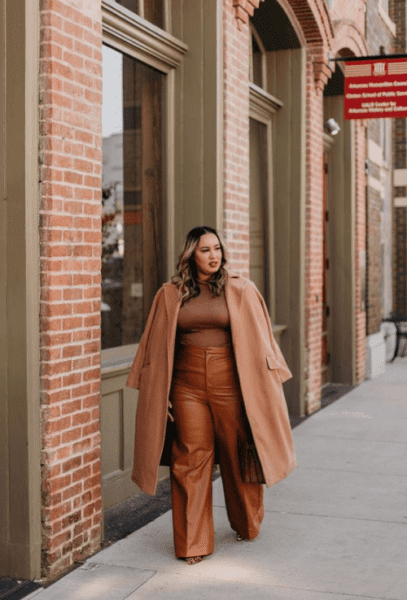 20 Stylish Long Coat Outfit Ideas to Save for This Year