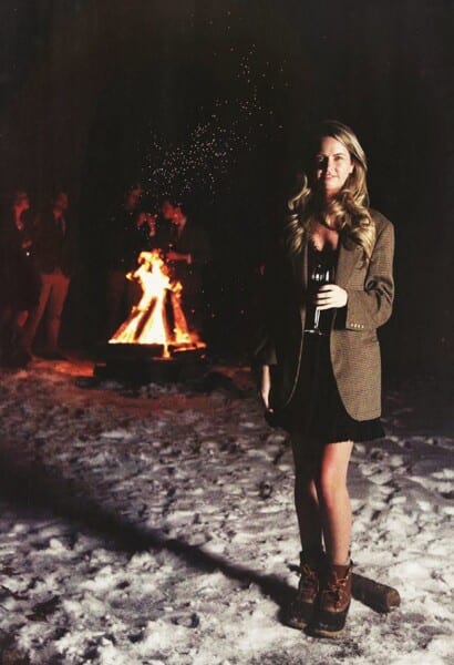 What to Wear for Bonfire Party? 18 Outfit Ideas