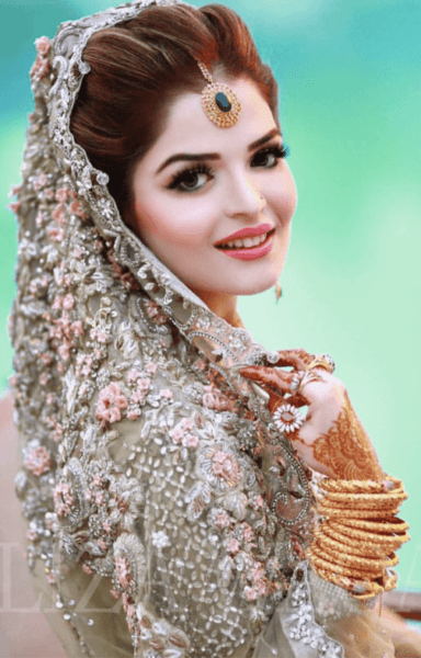 25 Trending Hairstyles For Walima Functions This Year