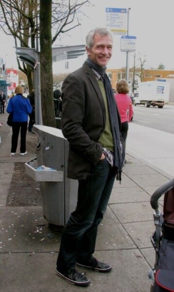 24 Smart Outfit Ideas for Men Over 50 with Styling Tips