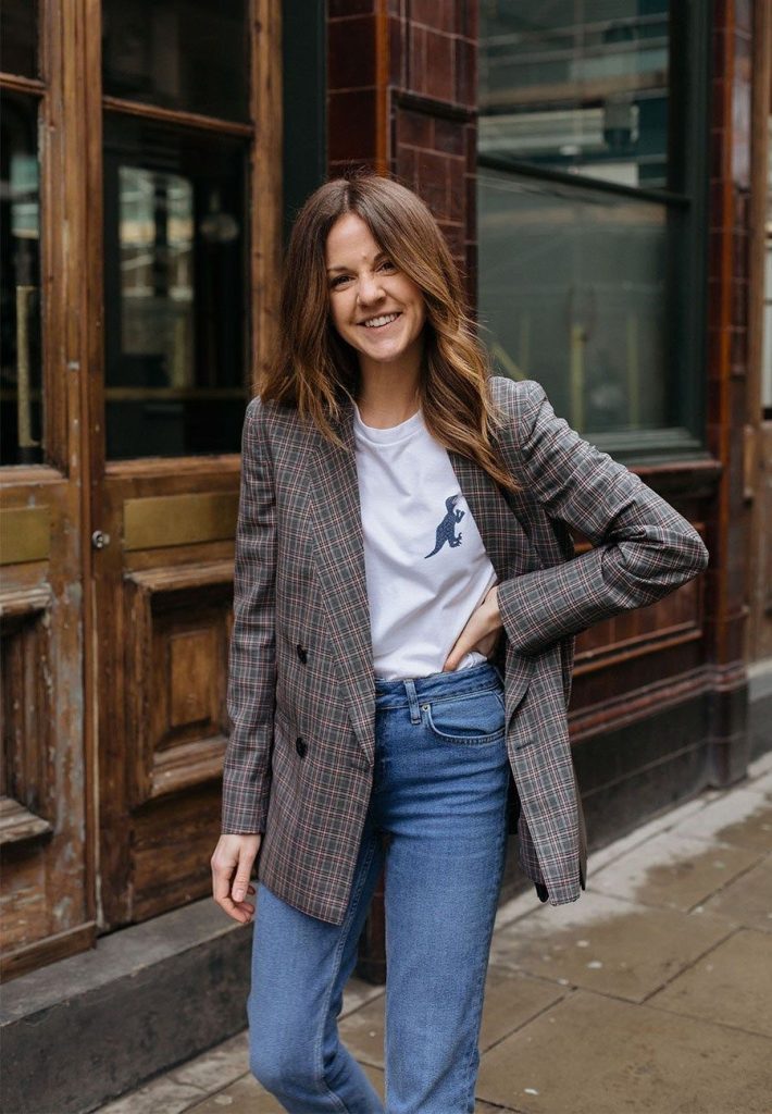 30 Cute College Girl Outfit Ideas with Styling Tips