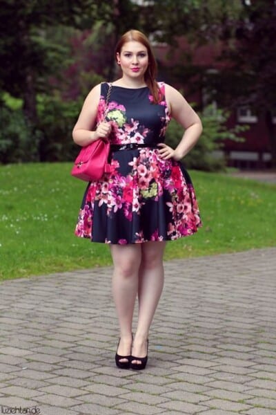 20 Pink Outfit Ideas for Plus Size Women for Chic Look