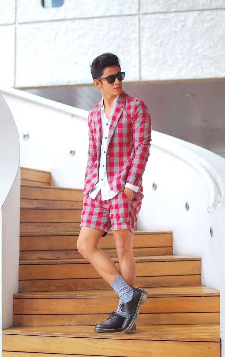 17 Smart Blazer Outfits for Men & Styling Tips