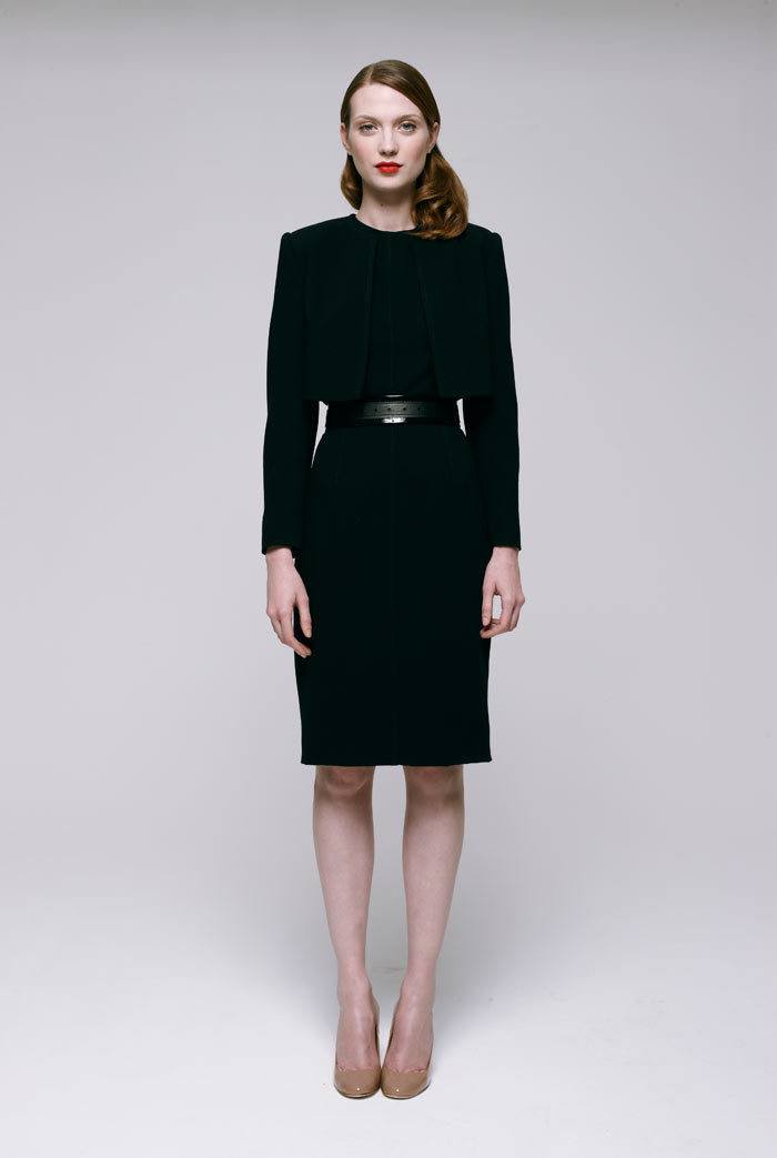 What to Wear to Funeral? 21 Outfits for Women