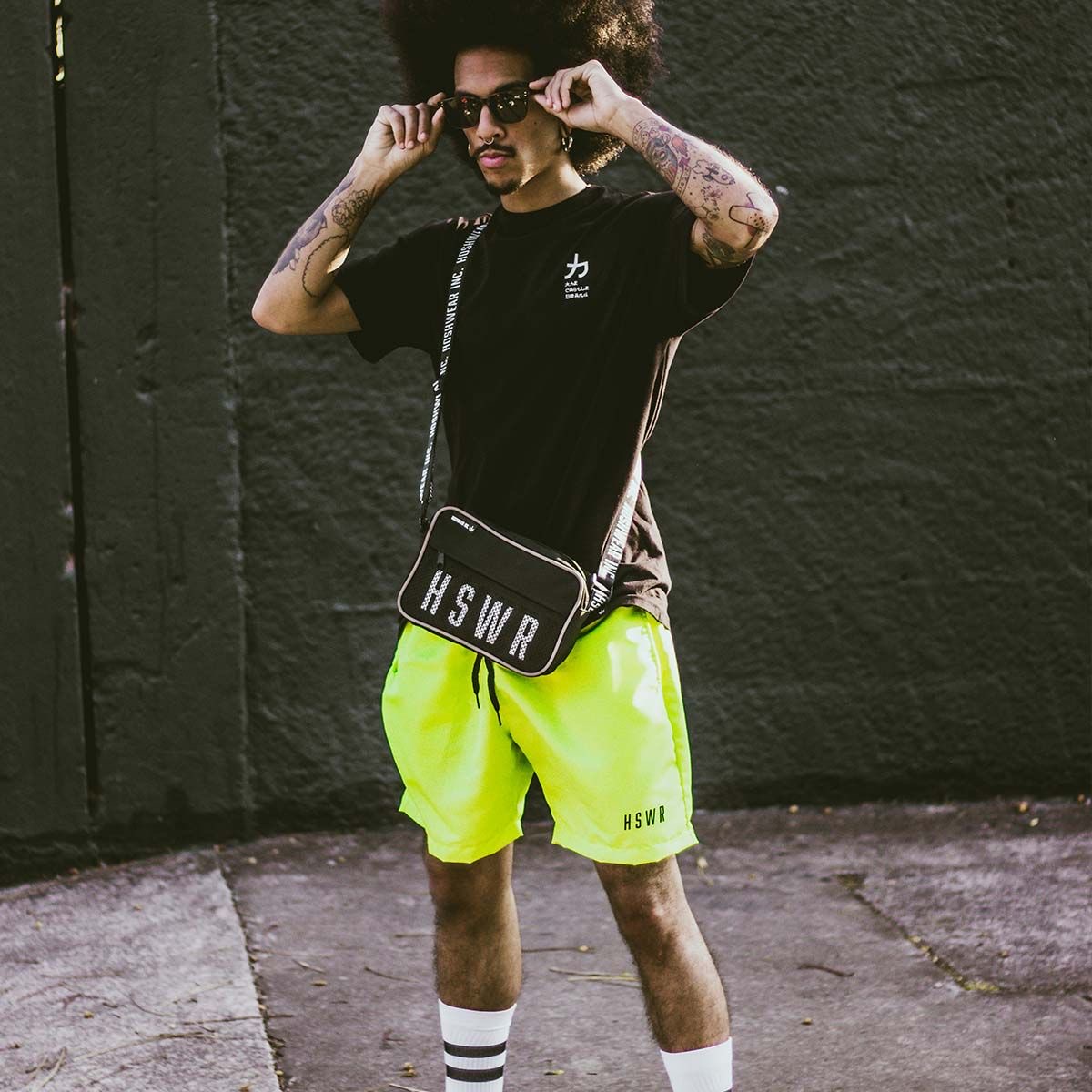 17 Cool Neon Outfit Ideas for Men with Styling Tips – Outfit Trends