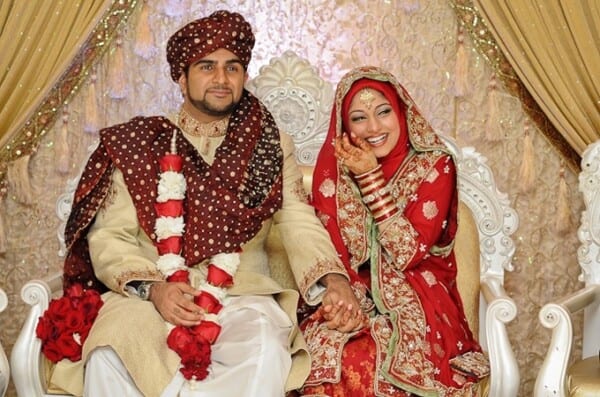 200 Romantic Muslim Couples Pics - Islamic Wedding Pictures