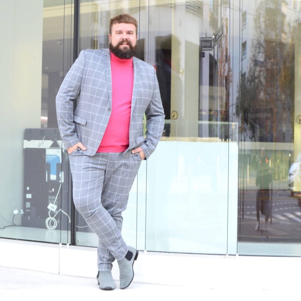 26 Best Outfit Ideas for Plus Size Guys with Styling Tips