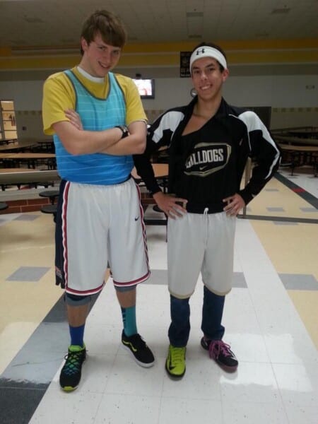 What to Wear on Mismatch Day ? 25 Outfit Ideas for Men