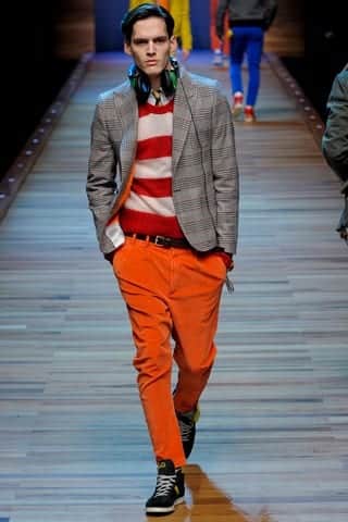 Men's Orange Pants Outfits-35 Best Ways to Wear Orange Pants