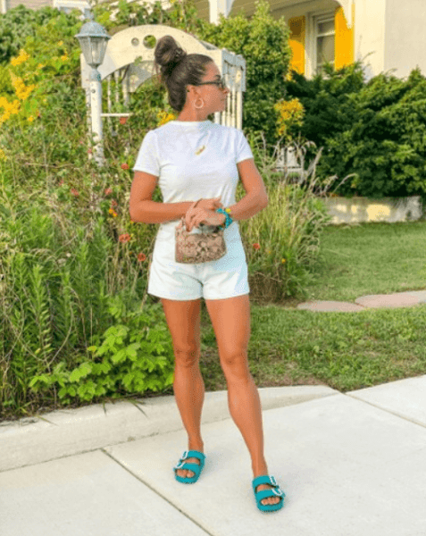 How To Wear A Backward Shirt-23 Ways To Style Backward Shirts