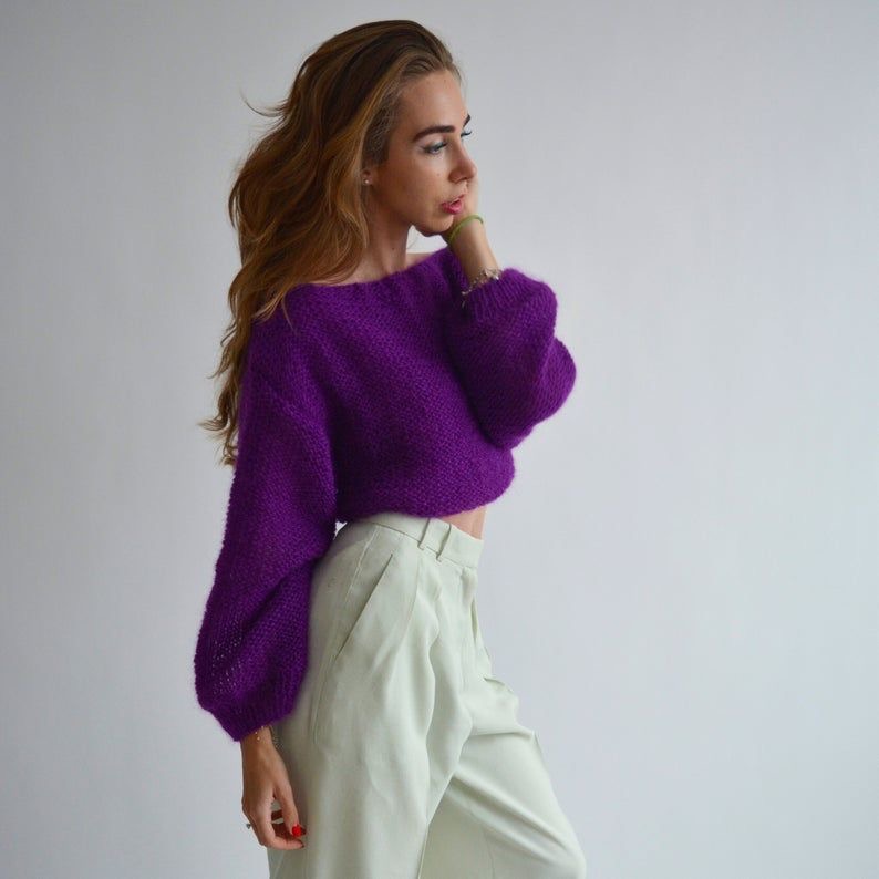 24 Best Cropped Sweater Outfit Ideas with Styling Tips
