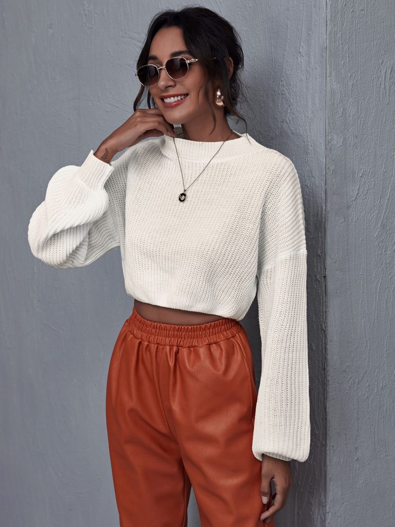 24 Best Cropped Sweater Outfit Ideas with Styling Tips