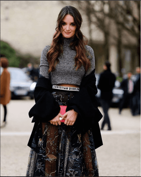 24 Best Cropped Sweater Outfit Ideas with Styling Tips