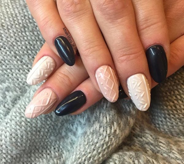 Winter Nail Art Ideas – 80 Best Nail Designs This Winter
