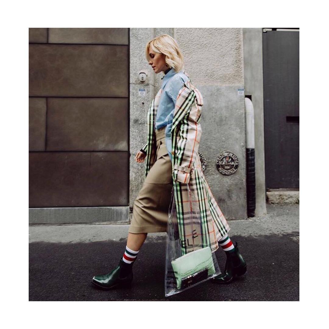 25 Best Ideas on How to Wear Colorful Socks for Women