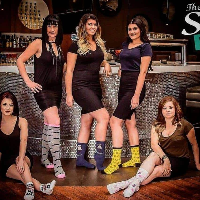 25 Best Ideas on How to Wear Colorful Socks for Women