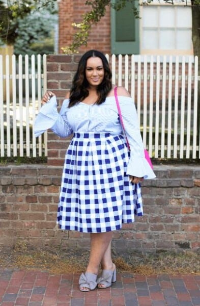 23 Ways to Style Plus Size Off-the-Shoulder Tops for Women