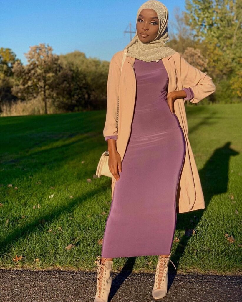 30 Best December Outfit Ideas For Women with Styling Tips