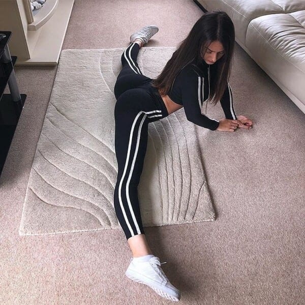 What To Wear To Yoga Class? 30 Outfit Ideas