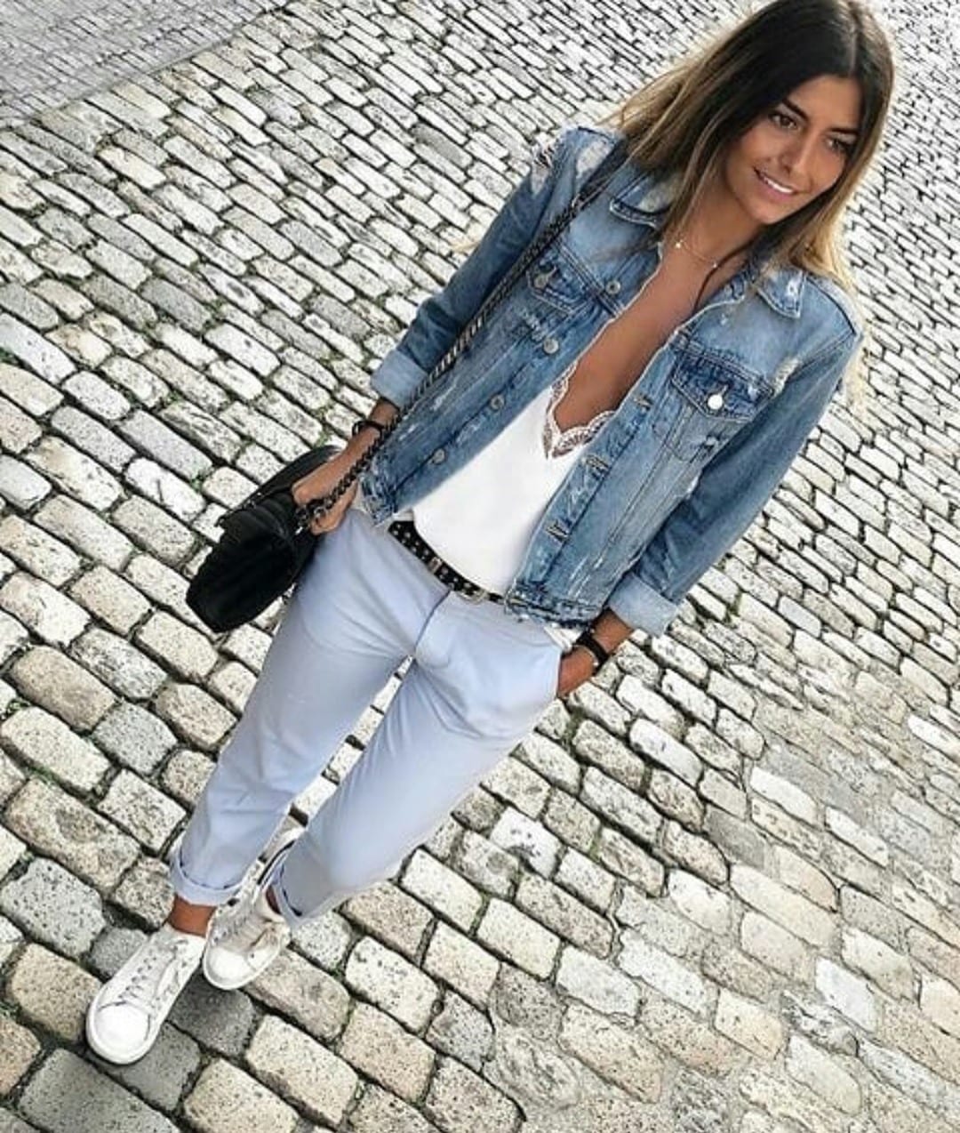 30 Best January Outfits for Women with Styling Tips