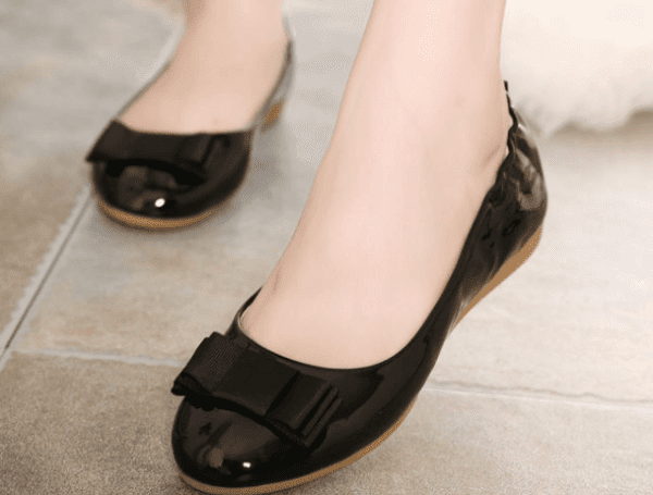 37 Funeral Outfit Ideas for Plus Size Women To Wear