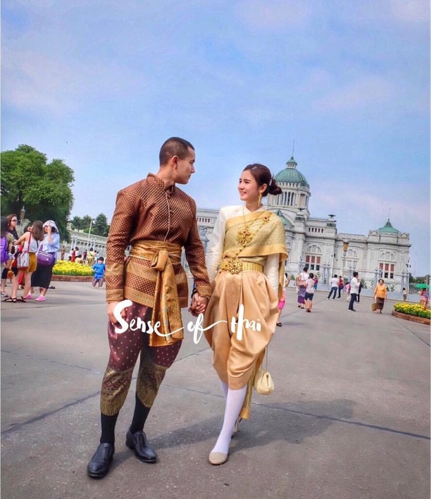 Traditional Thai Clothing-16 Beautiful Outfits From Thailand