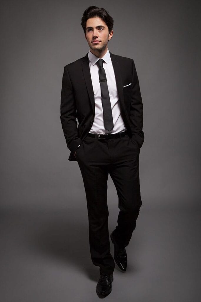 What to Wear to a Funeral? 30 Outfit Ideas for Men – Outfit Trends