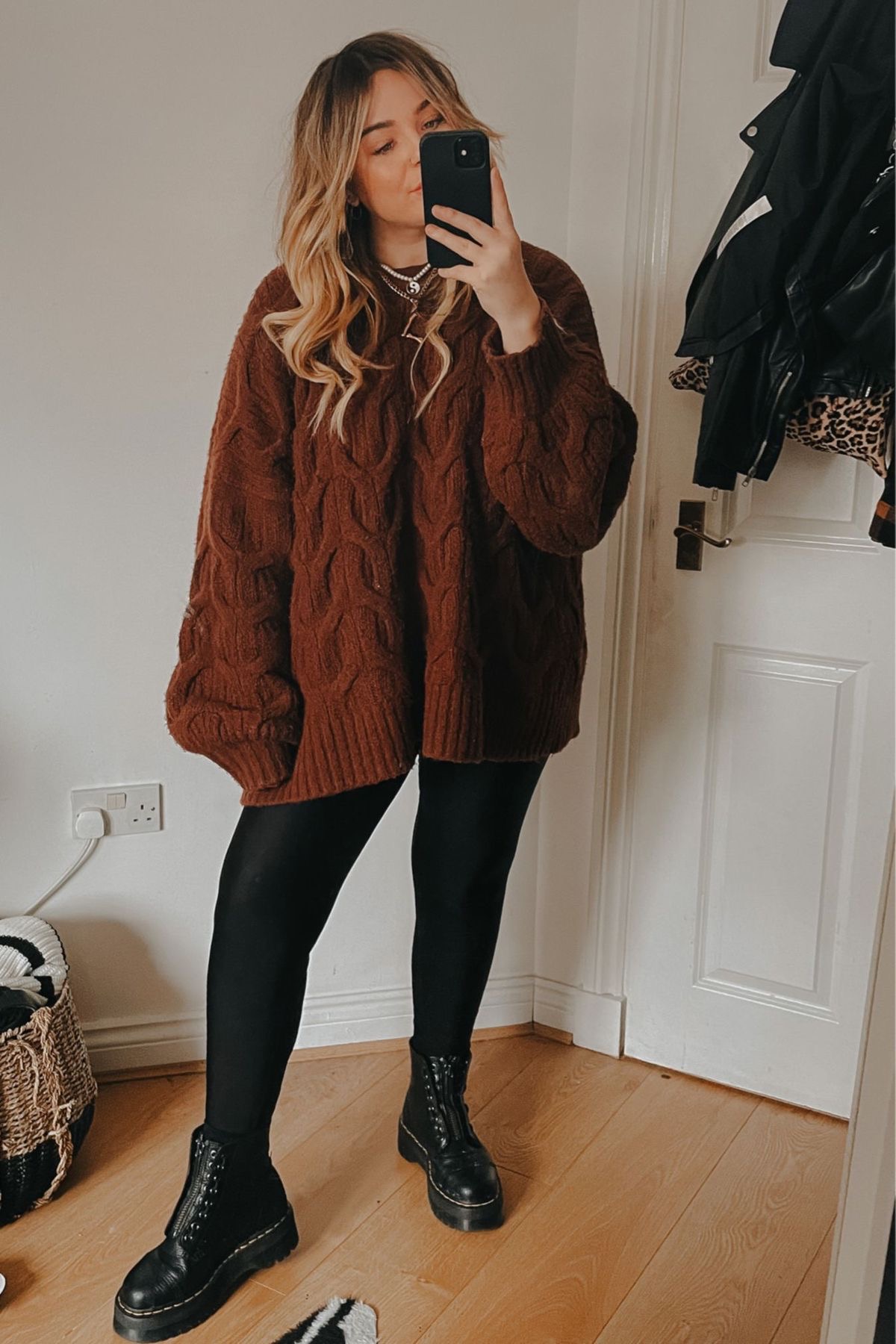 Movie Night Outfits - 24 Ideas How To Dress For The Movies
