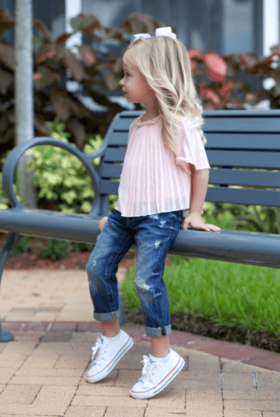 20 Cute First Day Of School Outfits for Kindergarten Girls