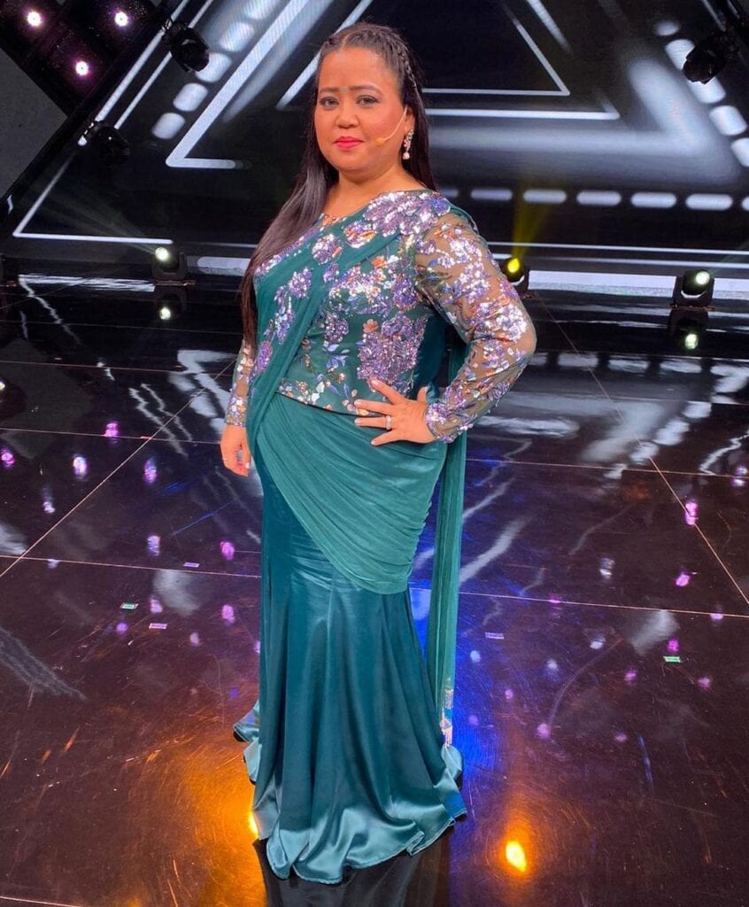 20 Best Plus Size Saree Blouse Designs for Curvy Women