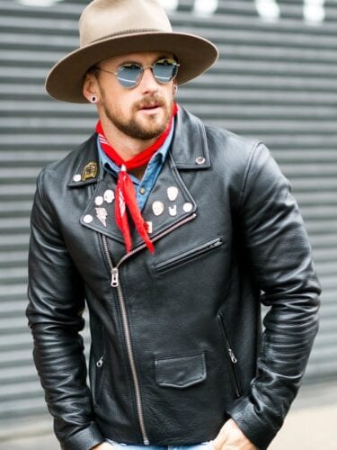 25 Best Bandana Outfit Ideas For Men with Styling Tips