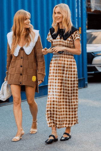 Retro Outfit Ideas 18 Tips on How to Dress Retro This Year