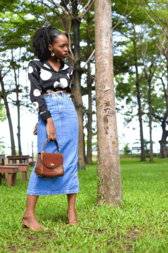 Retro Outfit Ideas 18 Tips on How to Dress Retro This Year