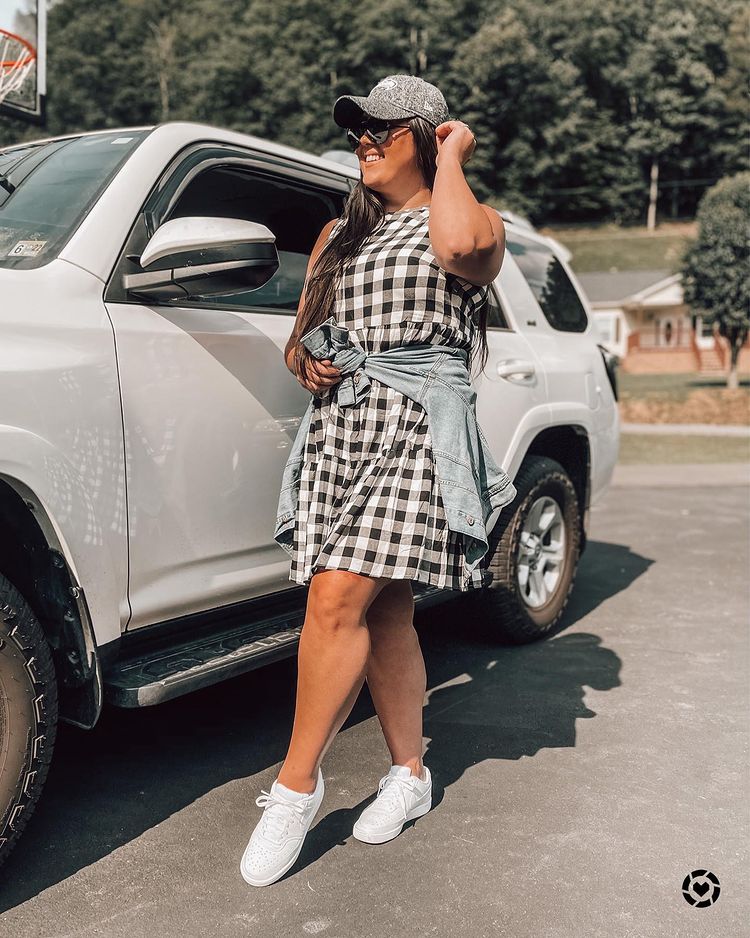 How to Wear a Checkered Dress? 20 Best Outfit Ideas