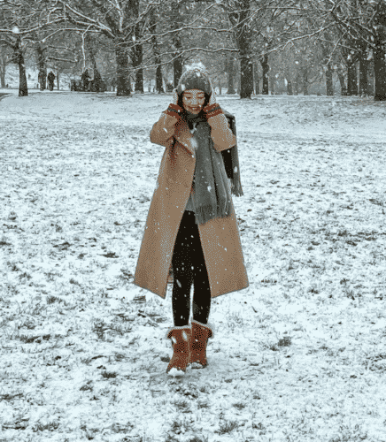 What to Wear in Greece ? 23 Travel Outfit Ideas from Experts