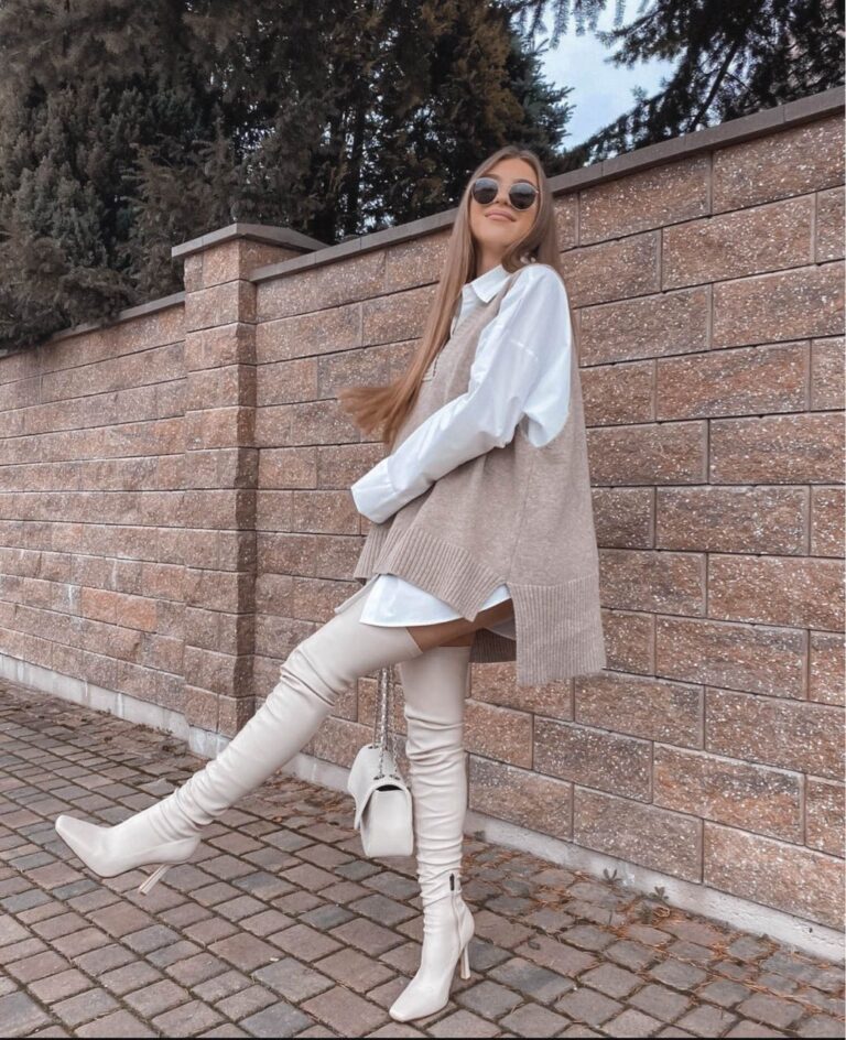 31 Ideas on What Shoes to Wear with Neutral Colored Outfits