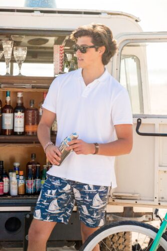 30 Boat Party Outfits for Men That Are Stylish Yet Practical