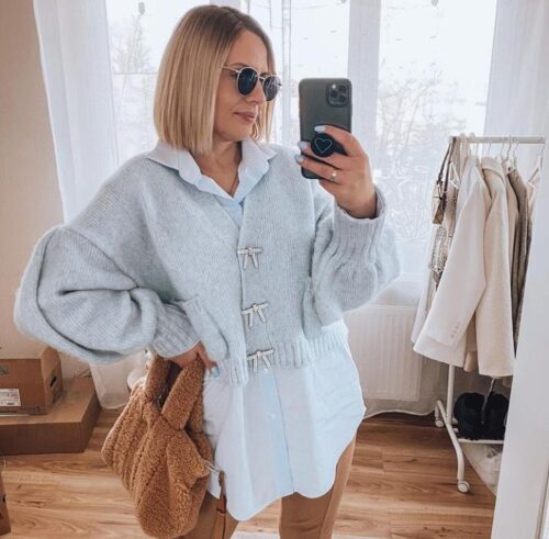 How To Wear A Blue Sweater – 20 Outfit Ideas