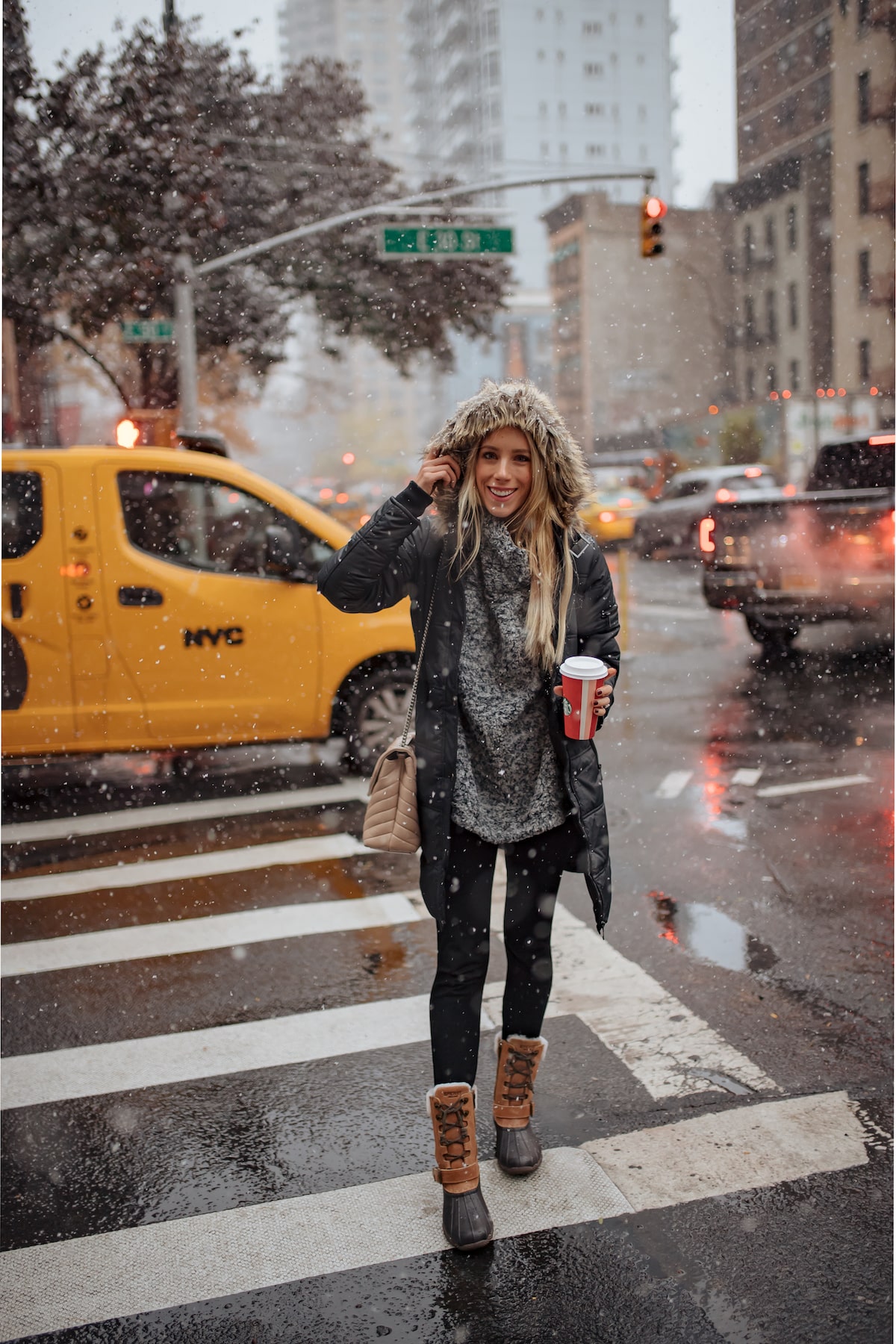 What to Wear in New York in Winters? 23 Ideas & Packing List