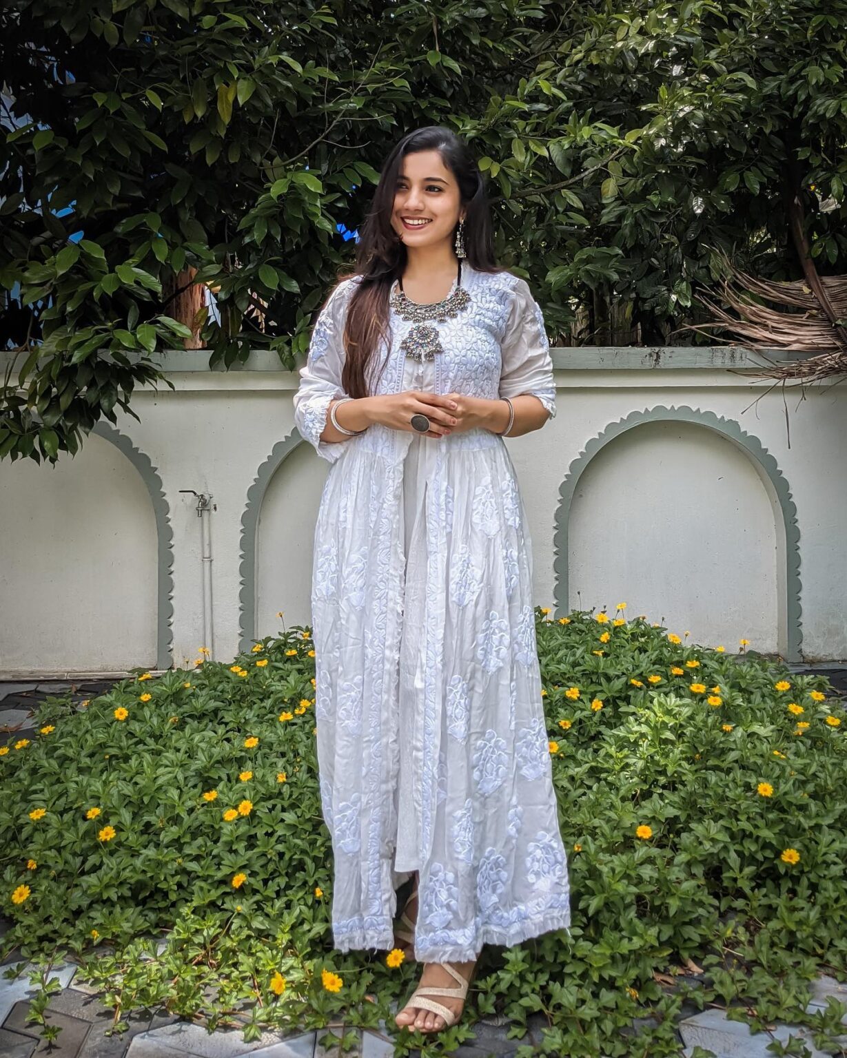 22 Modern Chikankari Kurti Designs & Styling Tips