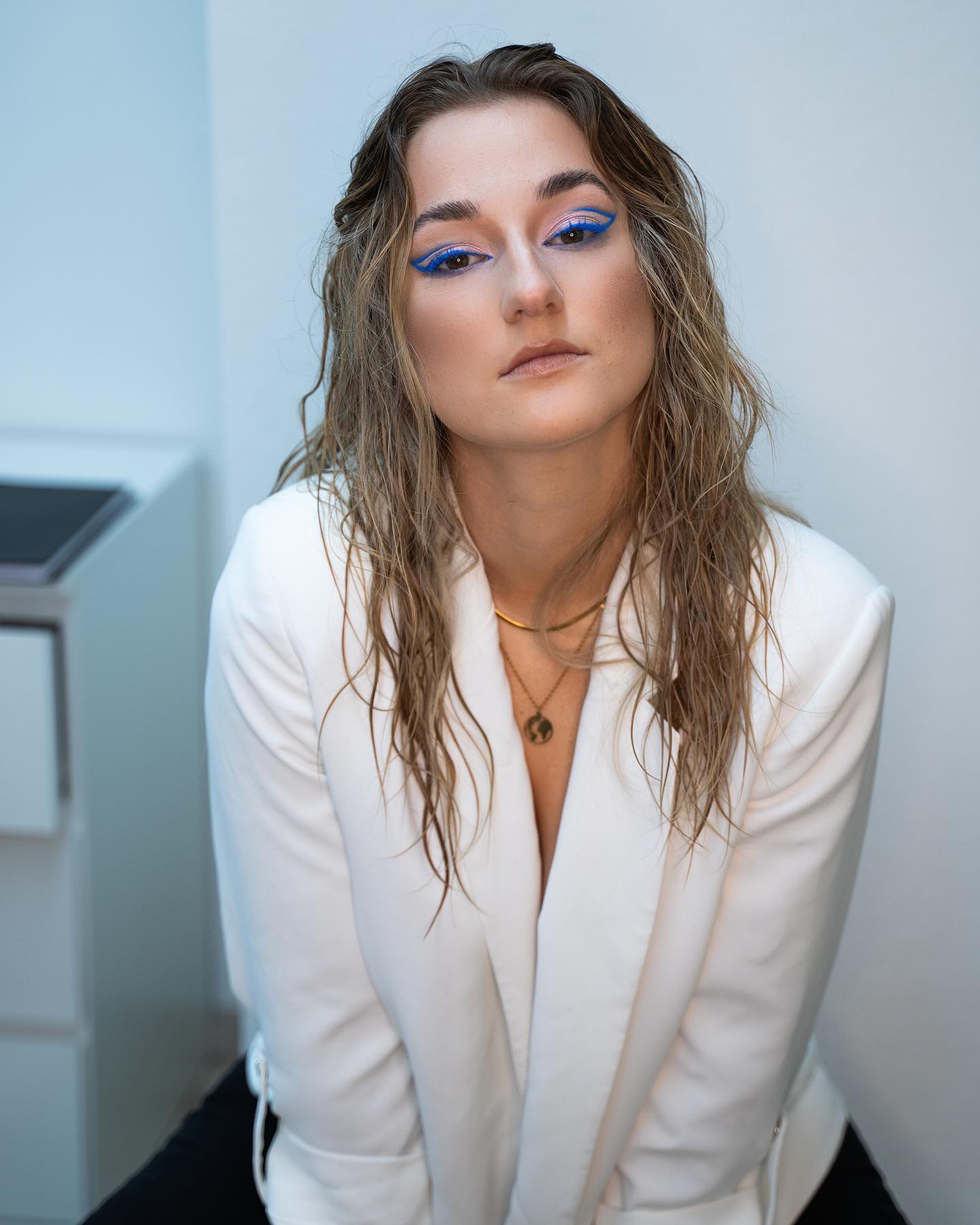 Wet Hairstyles: 21 Ideas on How to Get The Wet Hair Look?