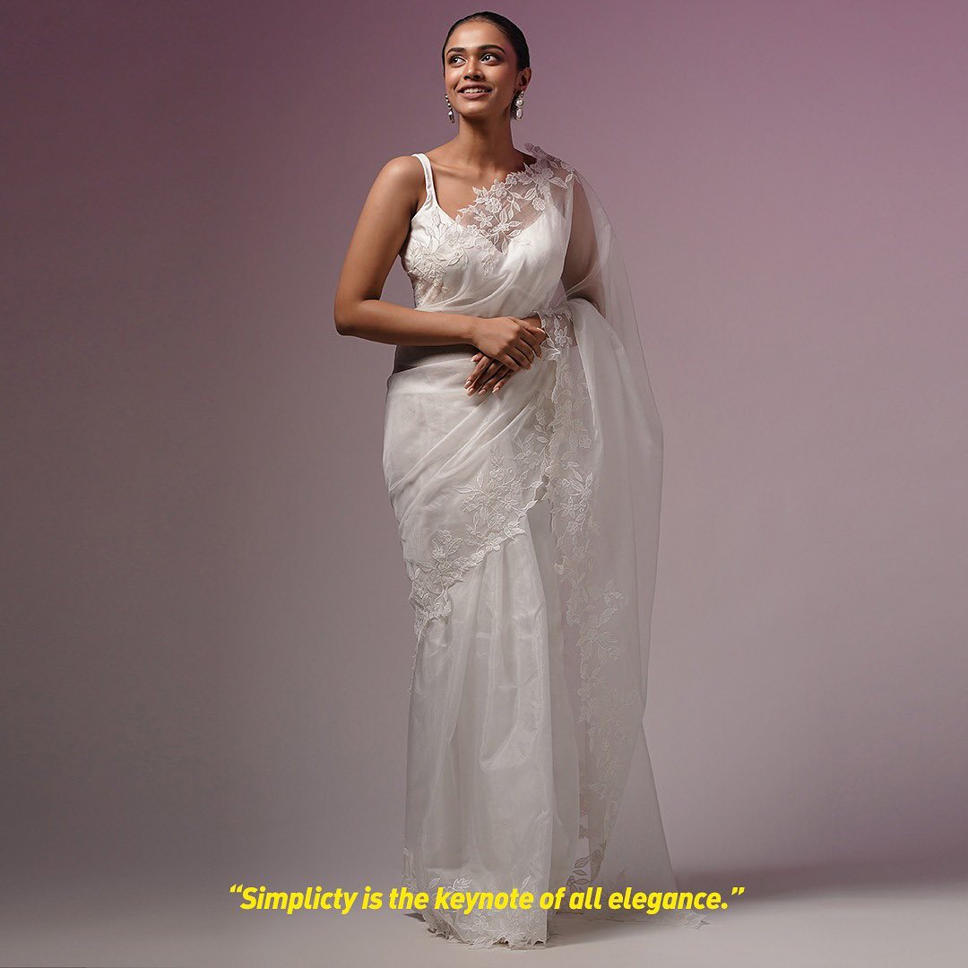 How To Wear An Organza Saree? 13 Best Organza Saree Designs