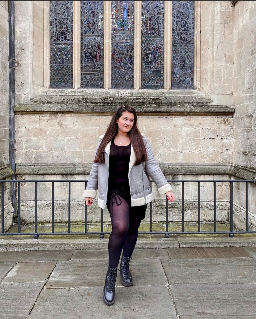 How to Wear Aviator Jackets: 22 Outfit Ideas & Styling TUI