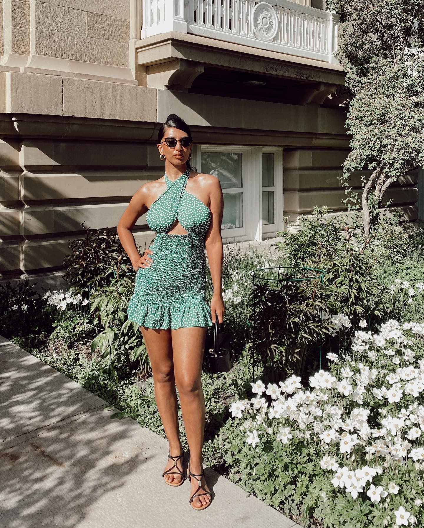 How to Wear a Criss Cross Dress? 17 Fabulous Outfit Ideas