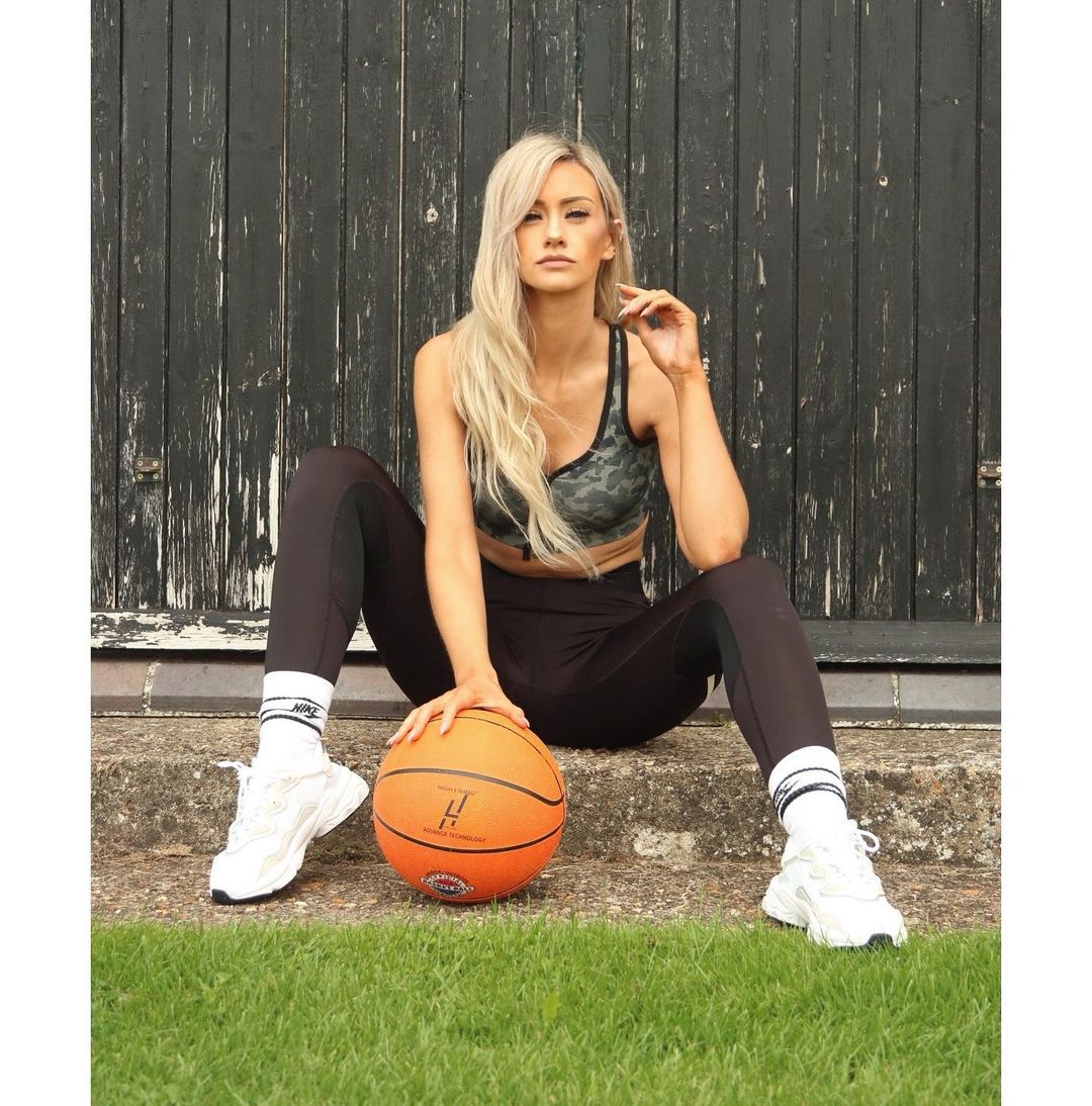 Girls Soccer Game Outfits- 21 Ways to Dress Up for Soccer