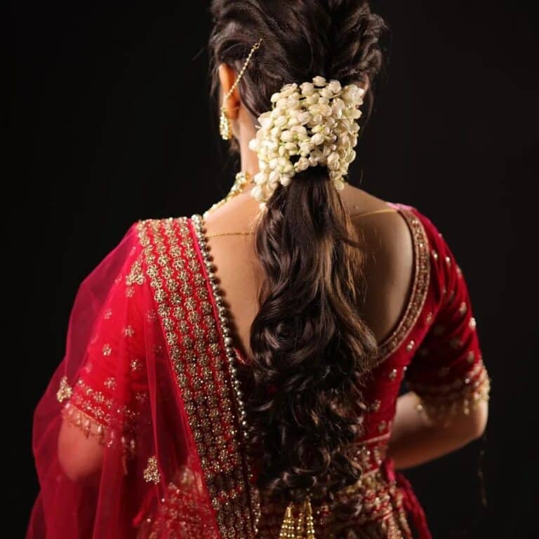 20 Most Beautiful Gajra Hairstyles For All Hair Lengths